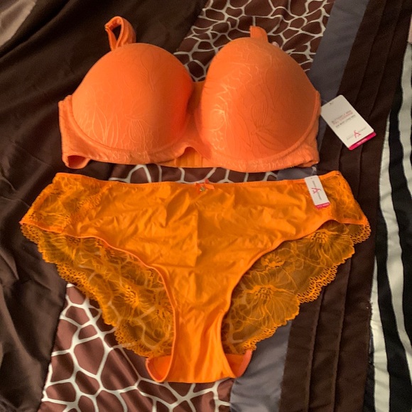 Ashley Stewart | Intimates & Sleepwear | Ashley Stewart Bra Panty Set ...